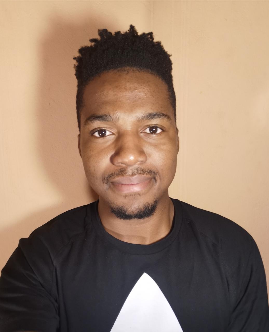 Hlulani Nkuna Online Profile